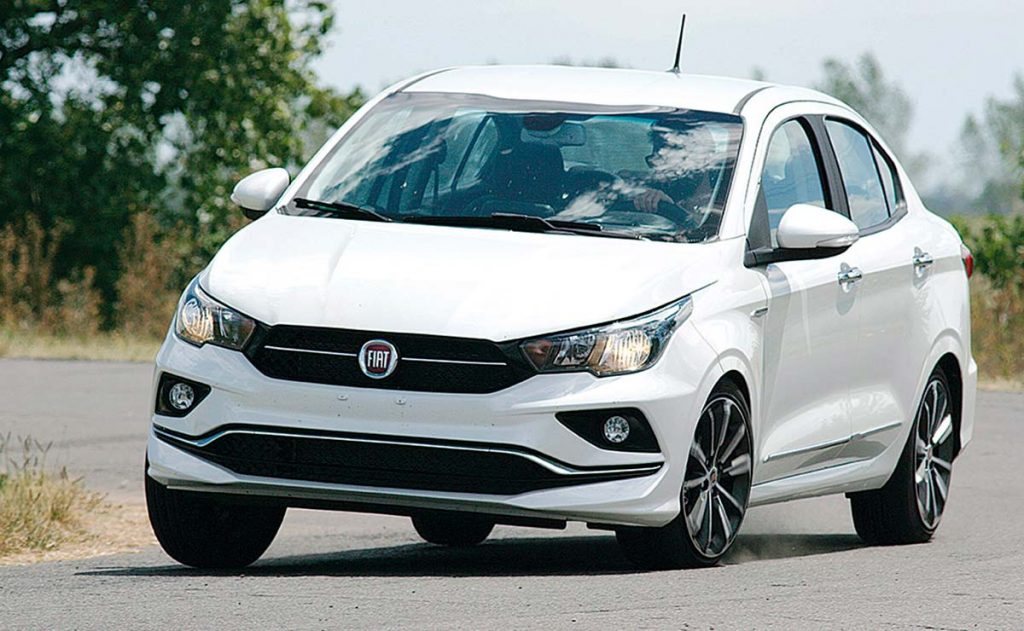 Fiat Cronos Precision 1.8 MT Test Drive