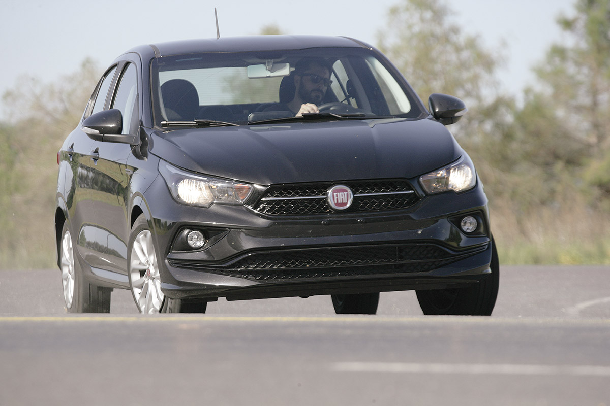 Fiat Cronos Drive 1.3 MT | Auto Test
