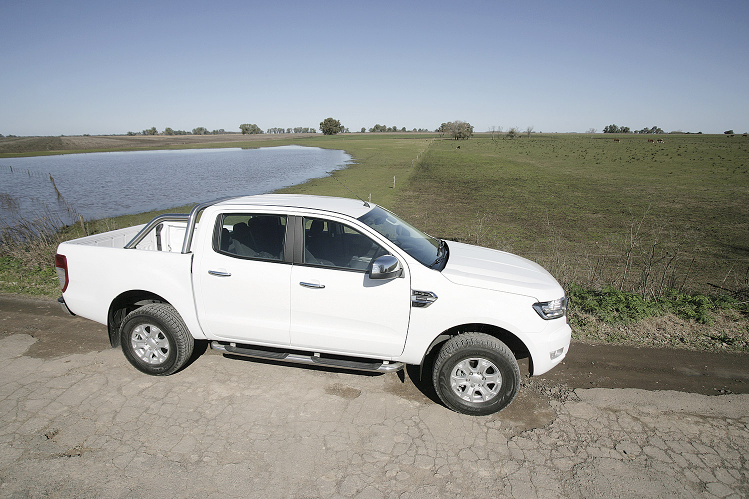 Ford Ranger XLT 2.5 MT