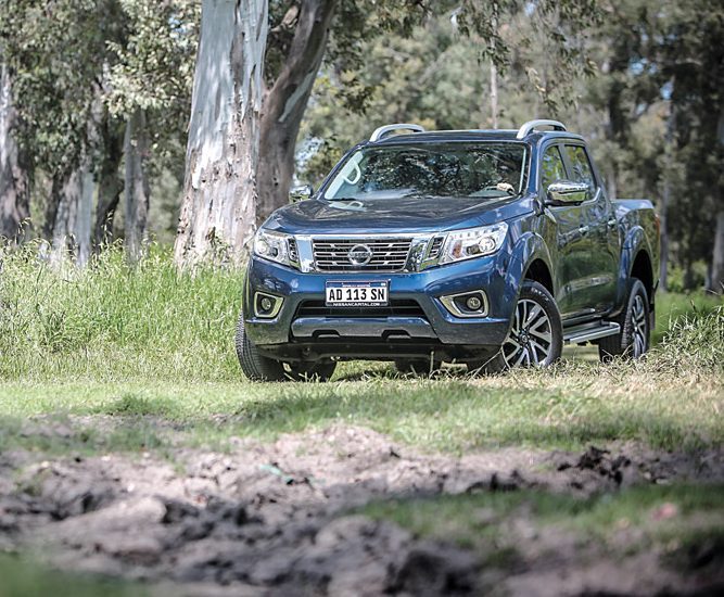 Nissan Frontier 2.3 LE 4X4 AT » Auto Test