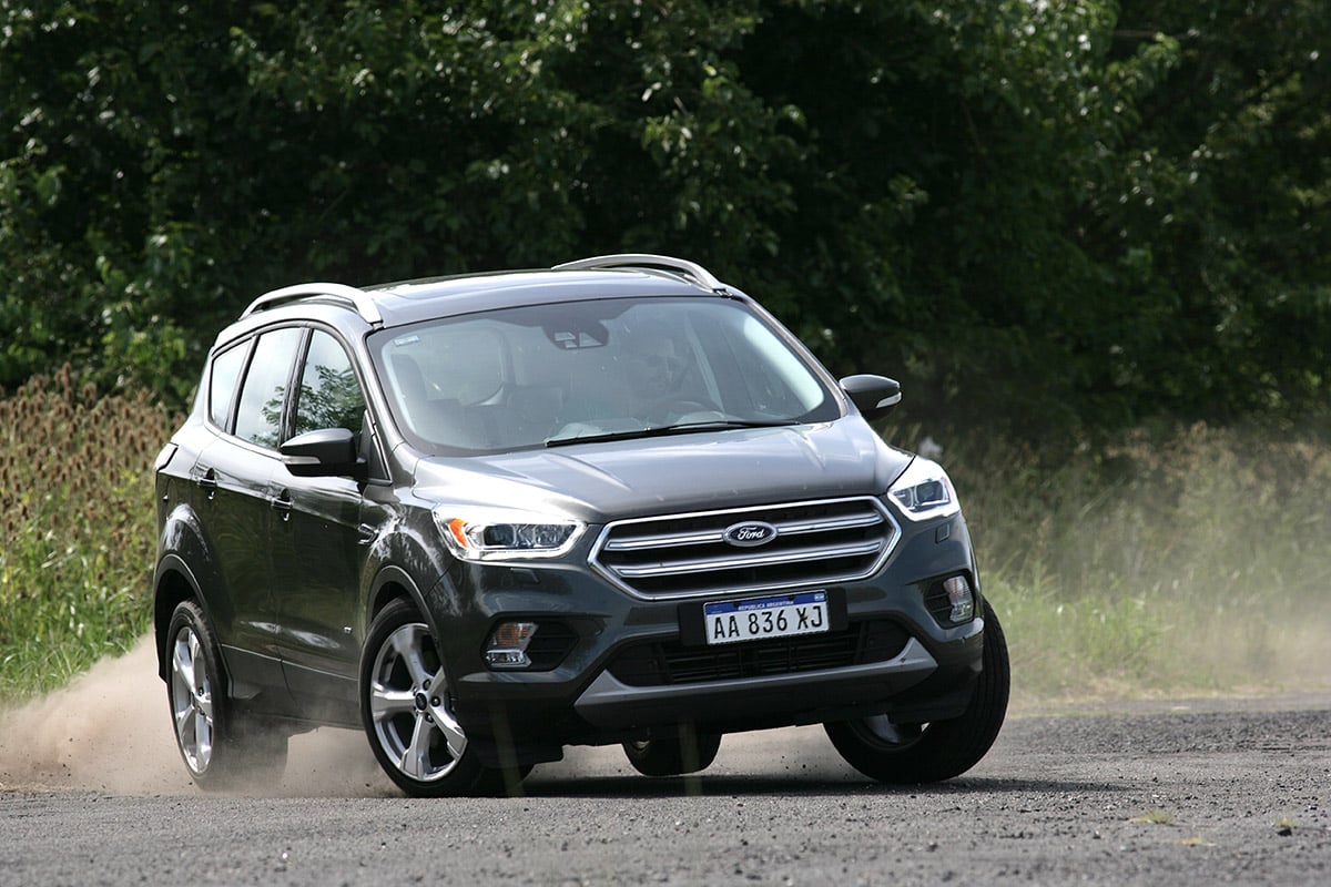 Test Drive Ford Kuga Titanium 2.0 AT AWD | Revista Auto Test Digital