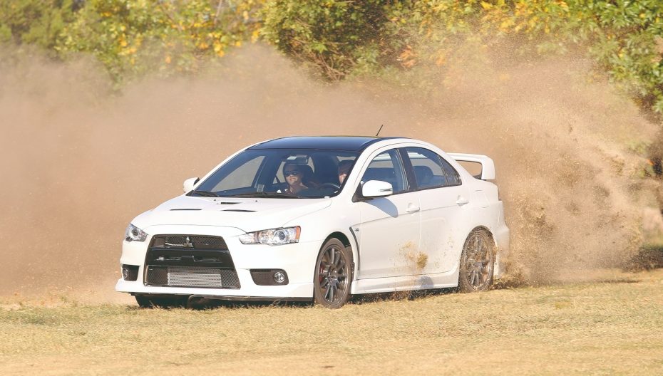 Contacto: Mitsubishi Lancer Evolution Final Edition