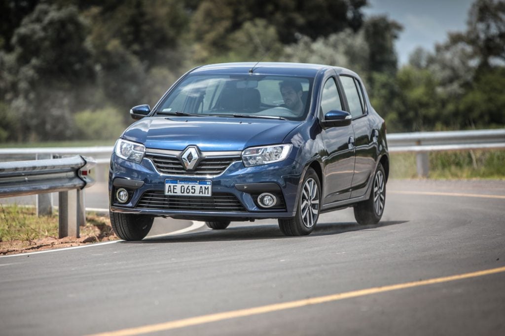 Mecánicas y prestaciones: Renault Sandero vs Stepway