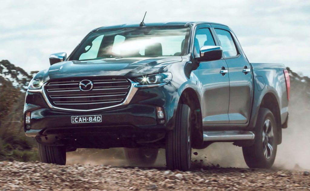 Va contra Hilux y Ranger: así es la pick up de Mazda