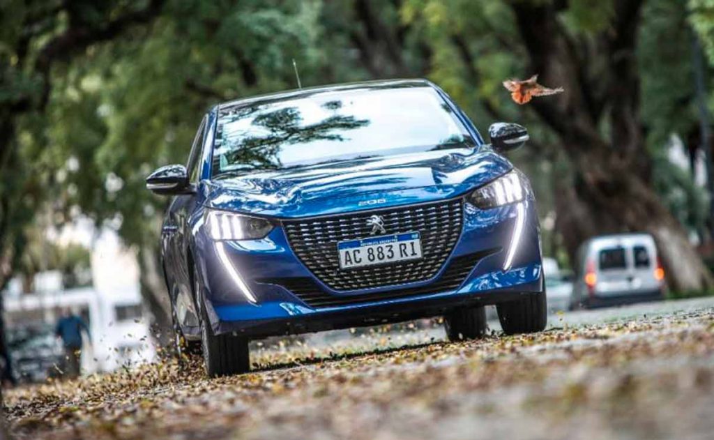 Peugeot 208: las 5 diferencias entre las versiones Allure y Feline