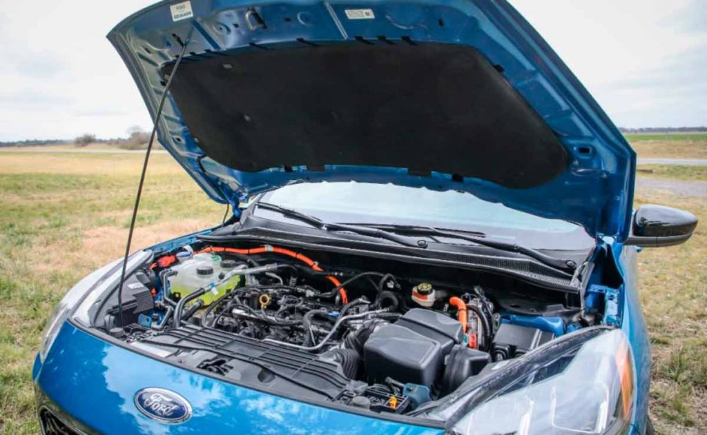 Test Drive Ford Kuga Híbrida SE