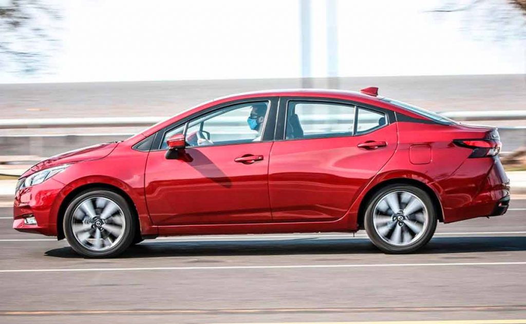 Test Drive Nissan Versa Exclusive CVT | Auto Test