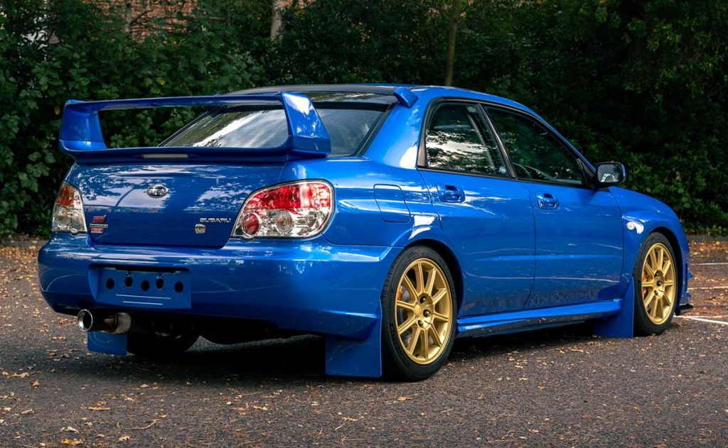 ¿Cuánto pagarías por él? Se vendió este Subaru Impreza con muy pocos ...