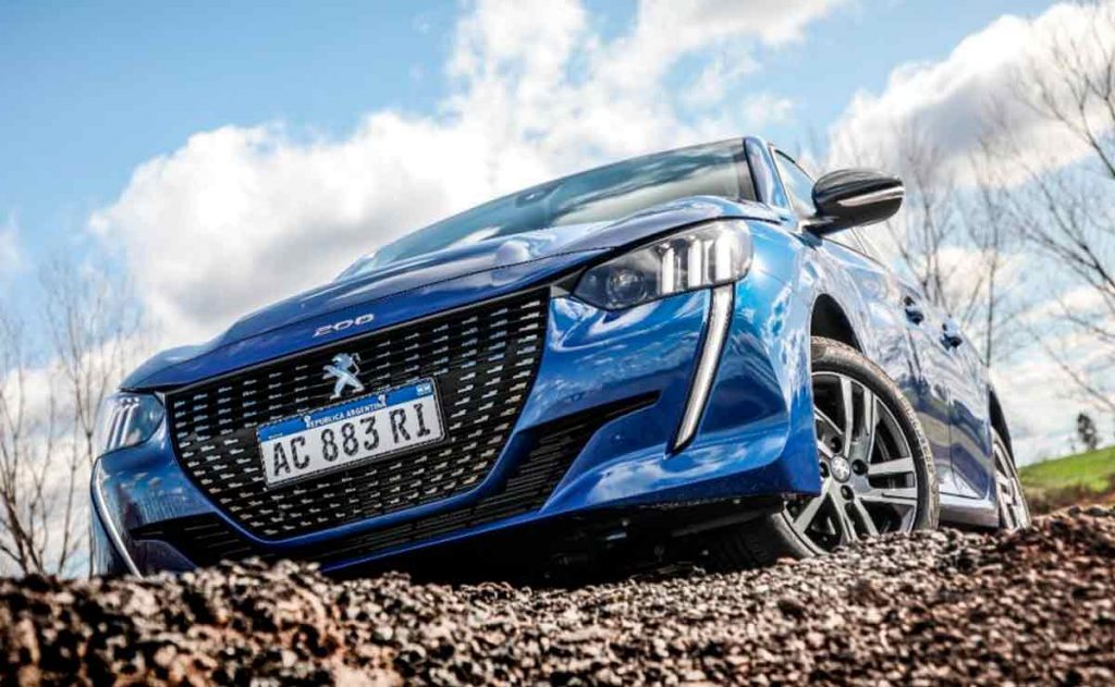 Test Drive Peugeot 208 Feline | Revista Auto Test Digital