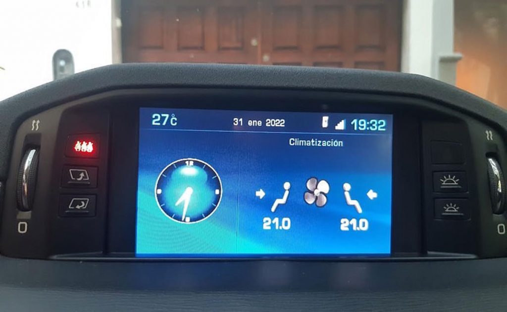 ¿Contados con la mano? Así es la historia del Citroën C6, el auto más ...