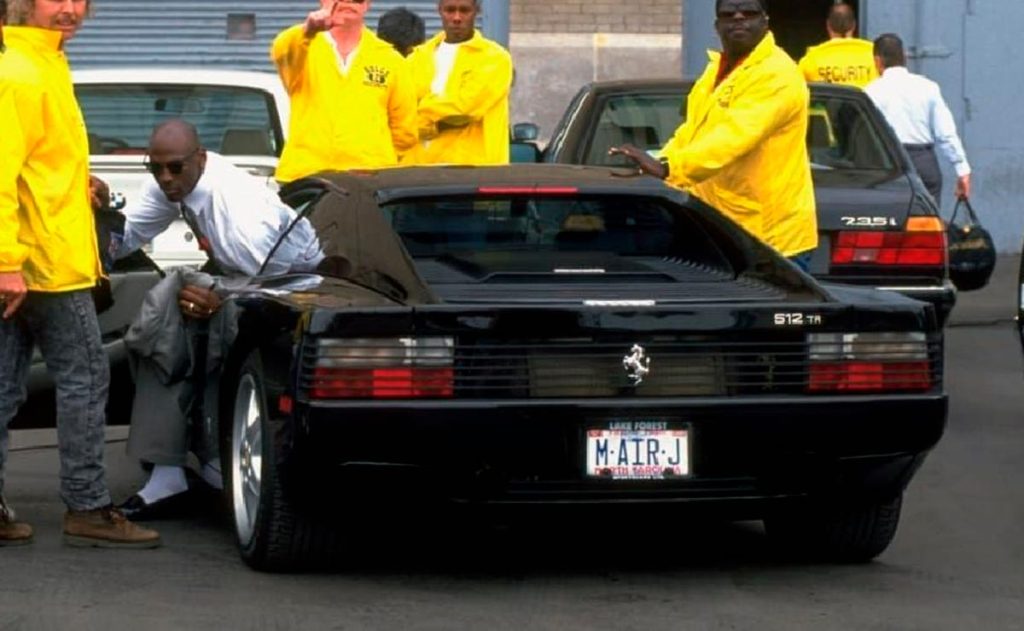 Los 60 años de Michael Jordan y su debilidad por los autos deportivos