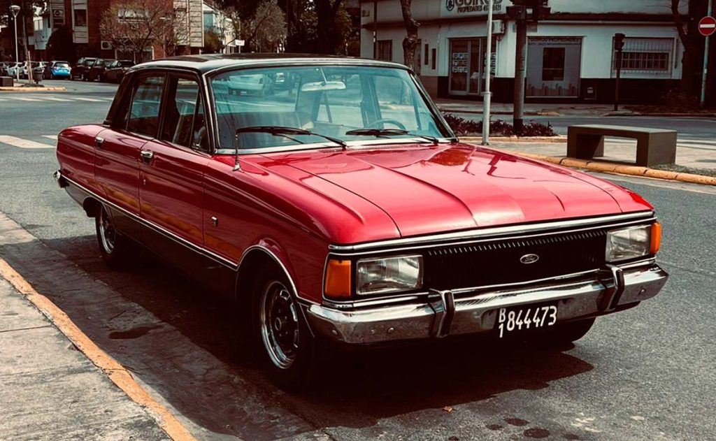 La increíble historia del Ford Falcon Sprint que estuvo guardado 32 ...