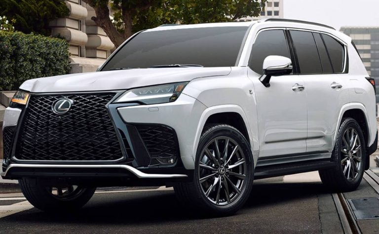 Lionel Messi y su increíble colección de autos y camionetas de lujo ...