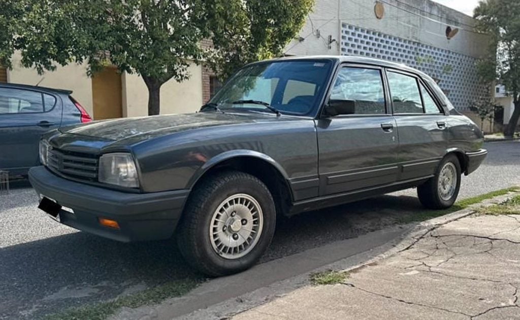 El auto argentino más fabricado de la historia: un Peugeot 504 XS con ...