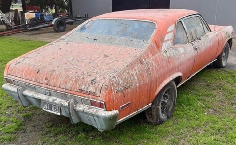 La increíble restauración de esta Coupé Chevy Serie 2 de 1973 que estuvo abandonada