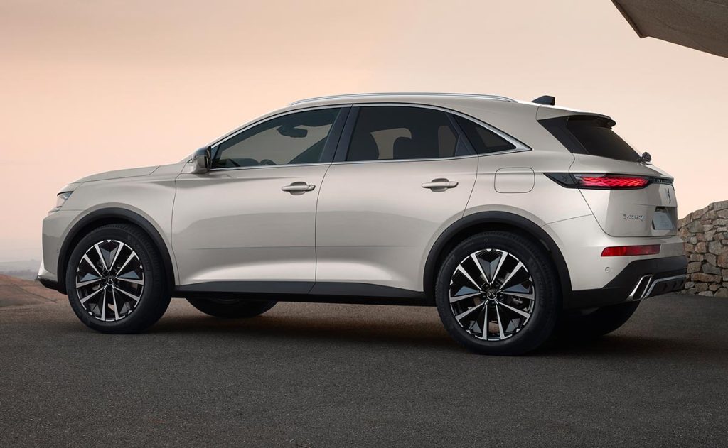 Stellantis presentó el nuevo DS 7 en Argentina: precio y equipamiento