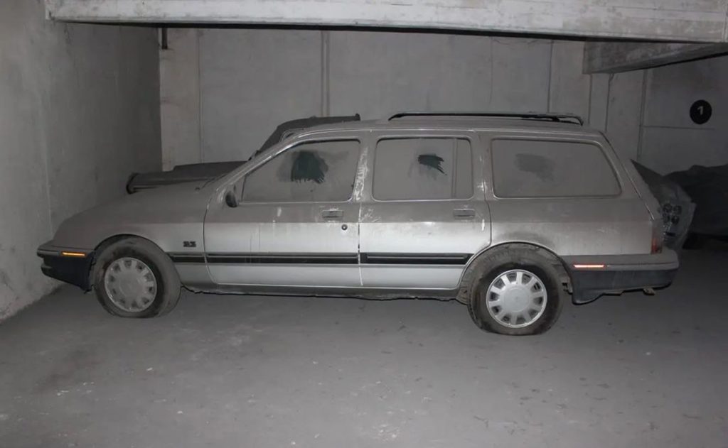 El Ford Sierra rural 0km que estuvo abandonado y ahora es la envidia de ...