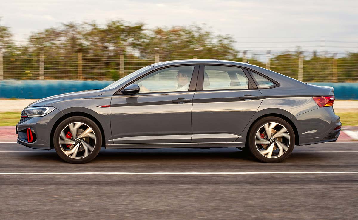 Volkswagen presentó el sedán más potente del segmento: qué motor tiene ...