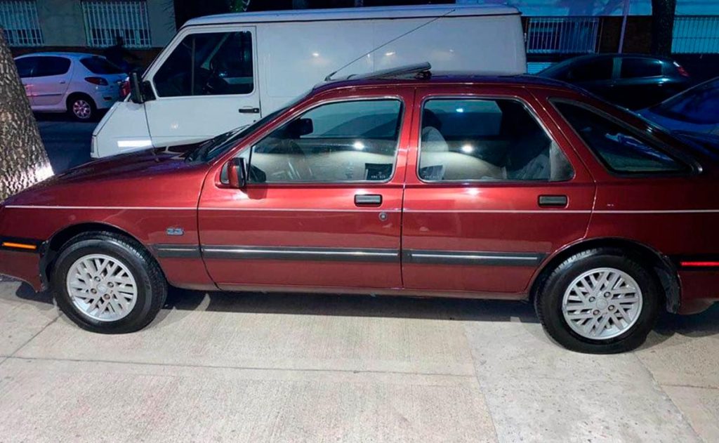 Ford Sierra Ghia: fotos, detalles y equipamiento del sedán más lujoso ...