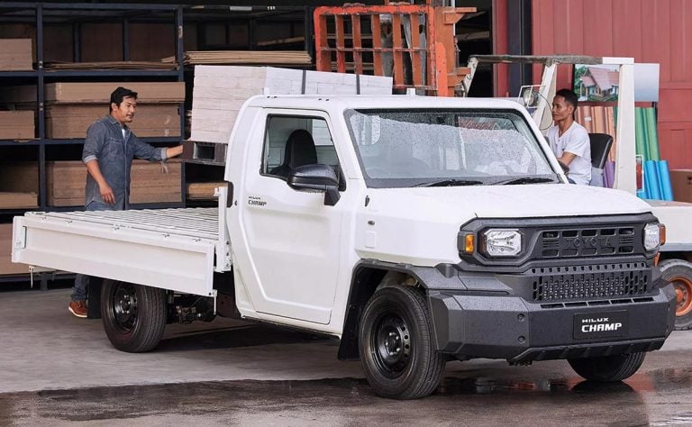 Hilux Champ: ya se vende la nueva variante compacta de la pick up de Toyota