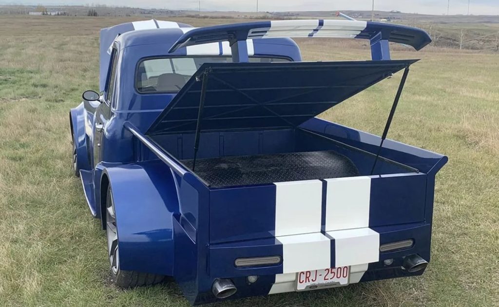 El deportivo americano que se convirtió en pick up: Mirá su notable ...