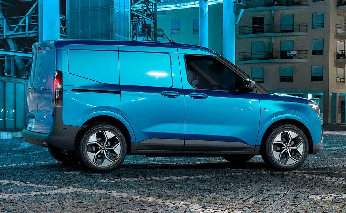 Ford hace temblar a las furgonetas con su nuevo modelo: Conoce sus ...