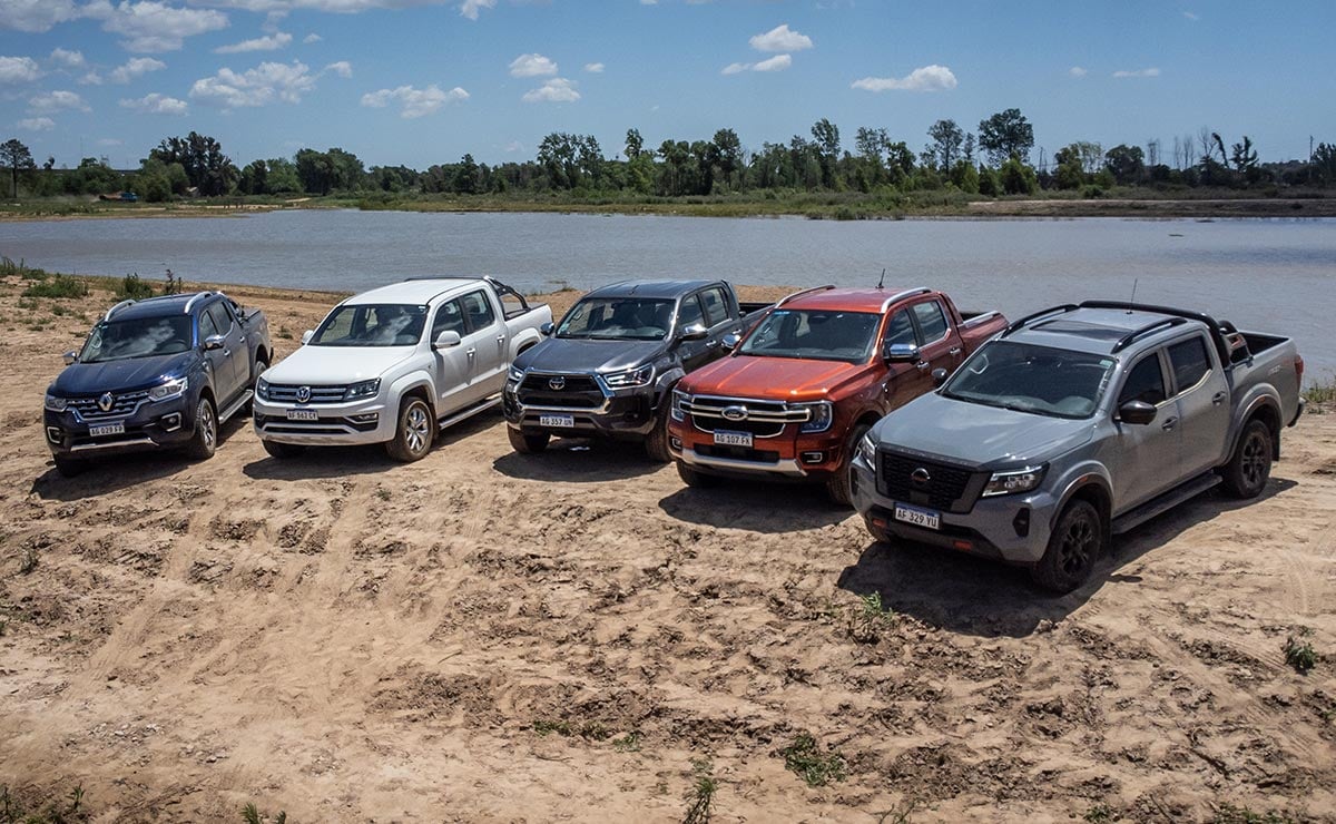 Probamos todas las pick ups en off road: Hilux, Amarok, Ranger ...