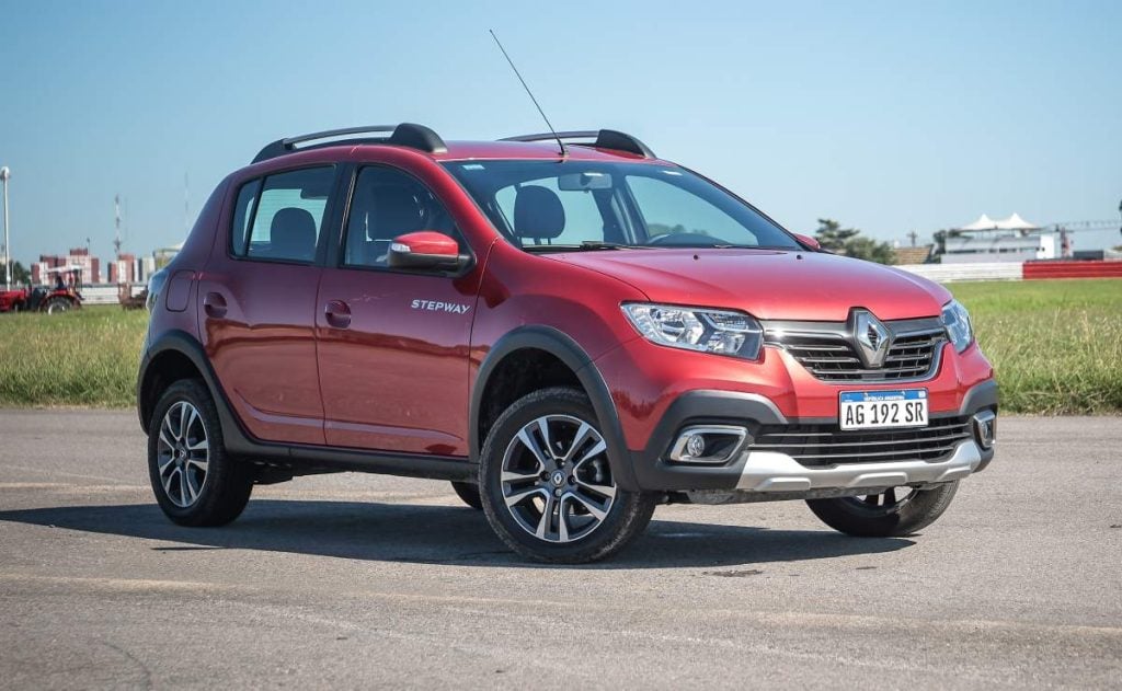 Renault Stepway Intens CVT Test Drive
