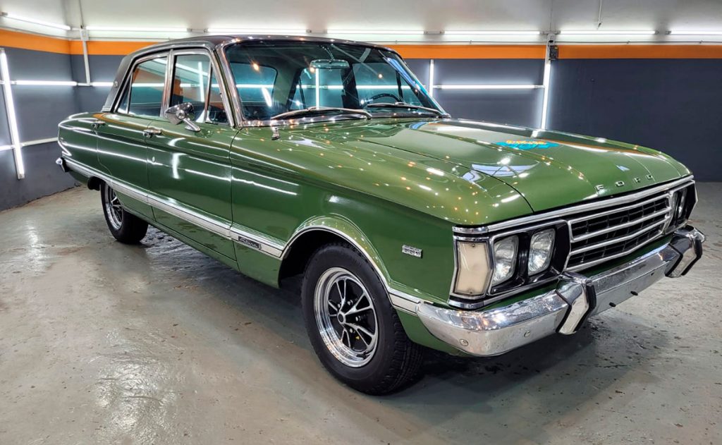 La historia de un clásico sedán Ford de 1977 con 4.000 km que estuvo ...
