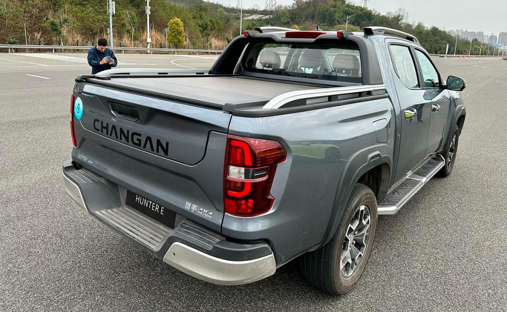 Diseño rupturista y 268 CV: así es la nueva pick up que va contra las ...