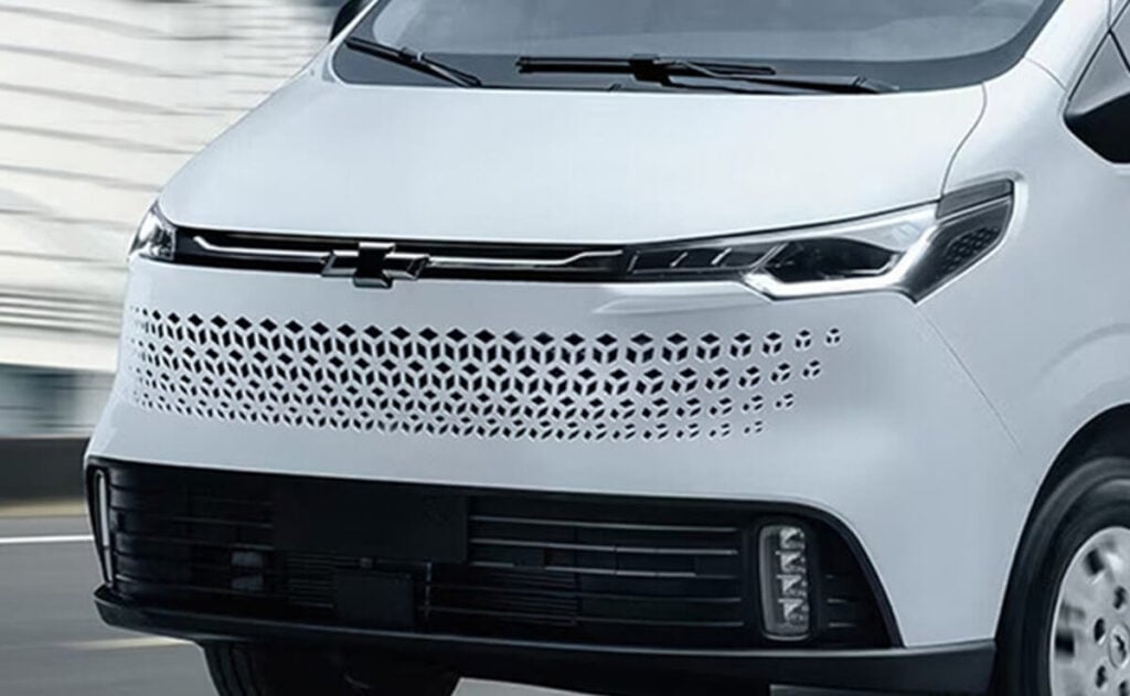 Chevrolet va por Toyota y Nissan con este modelo que innova un segmento