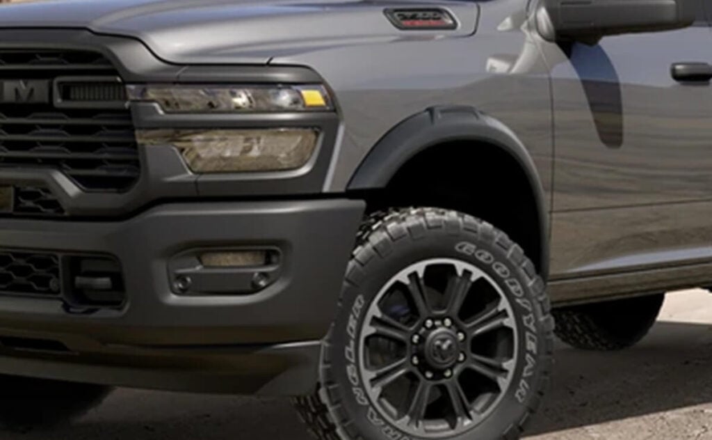 RAM lanza las versiones más funcionales de su pick up insignia para ...