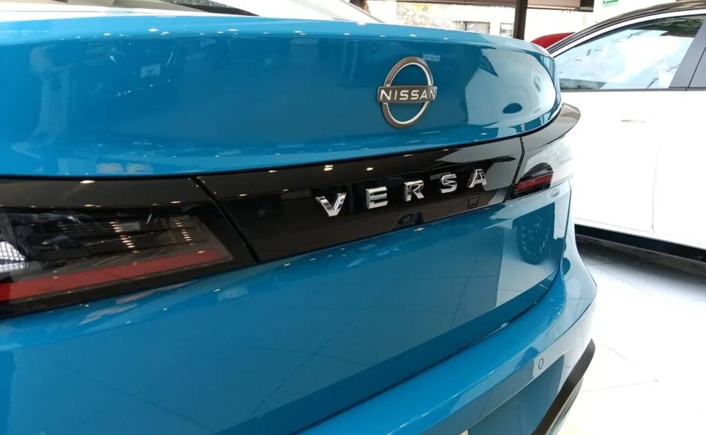 Nissan ya vende el nuevo Versa 2026: así se renovó el sedán más barato ...
